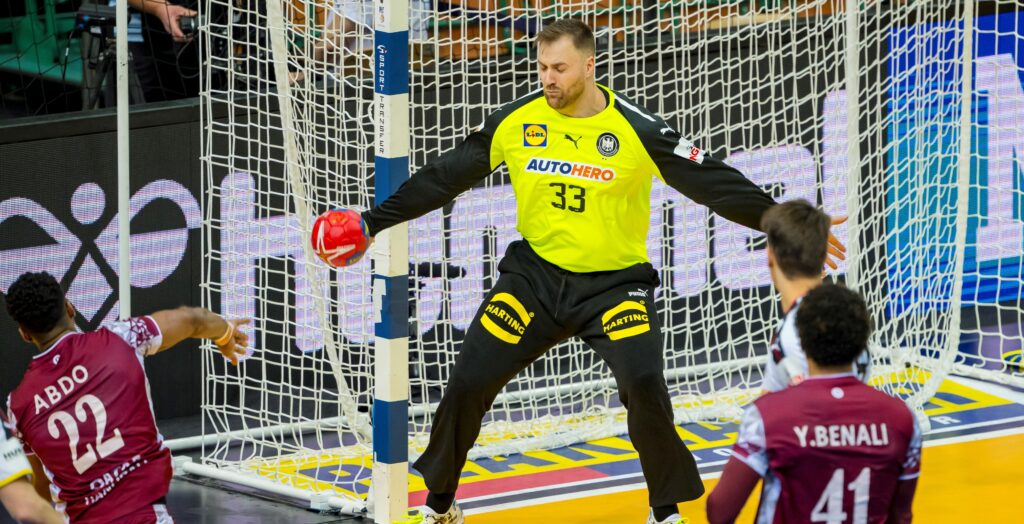 31:27 gegen Katar: Deutschland feiert Auftaktsieg bei der Handball-WM ...