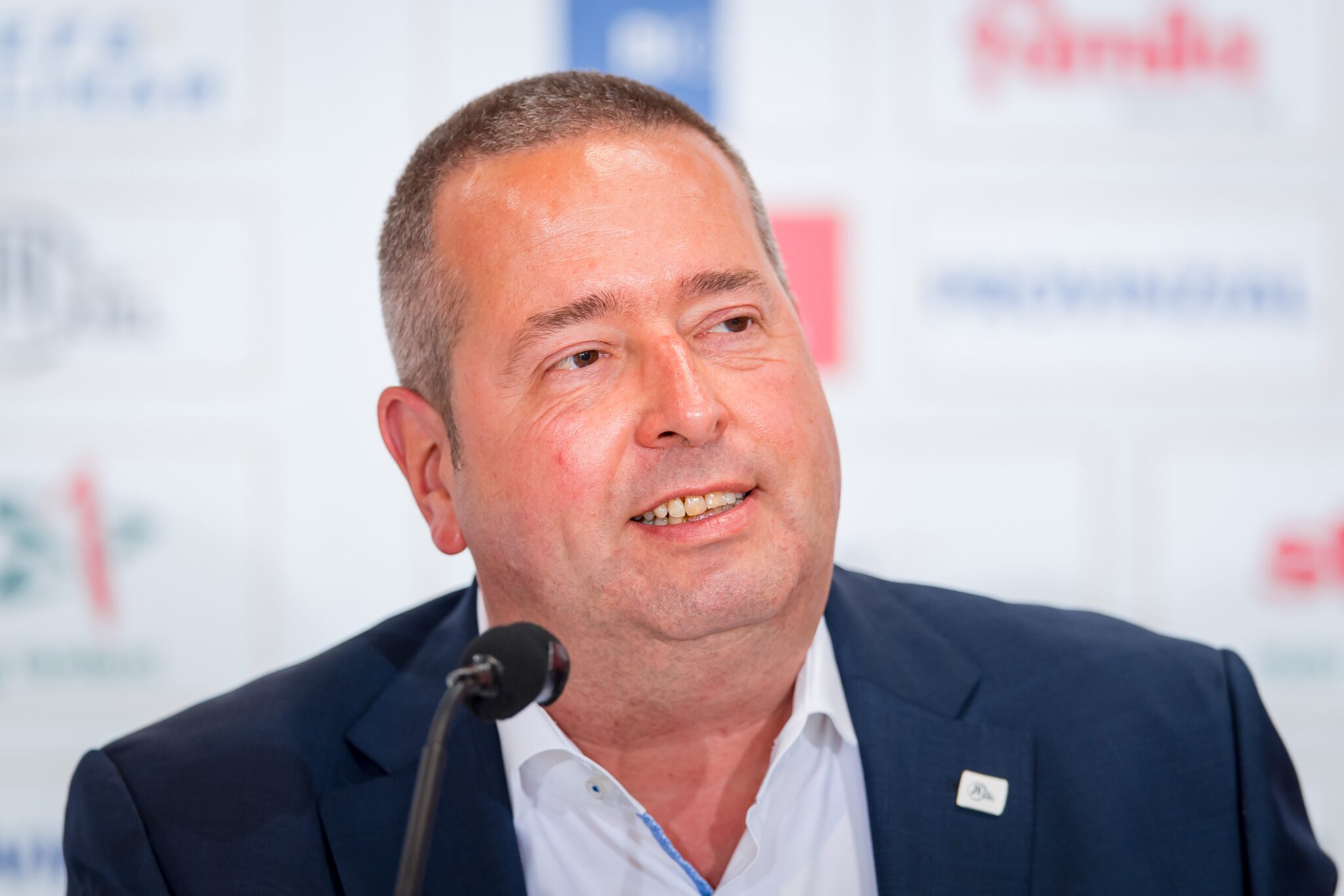 Dr. Marc Weinstock und Marcus Ahlm einstimmig als Aufsichtsrats ...