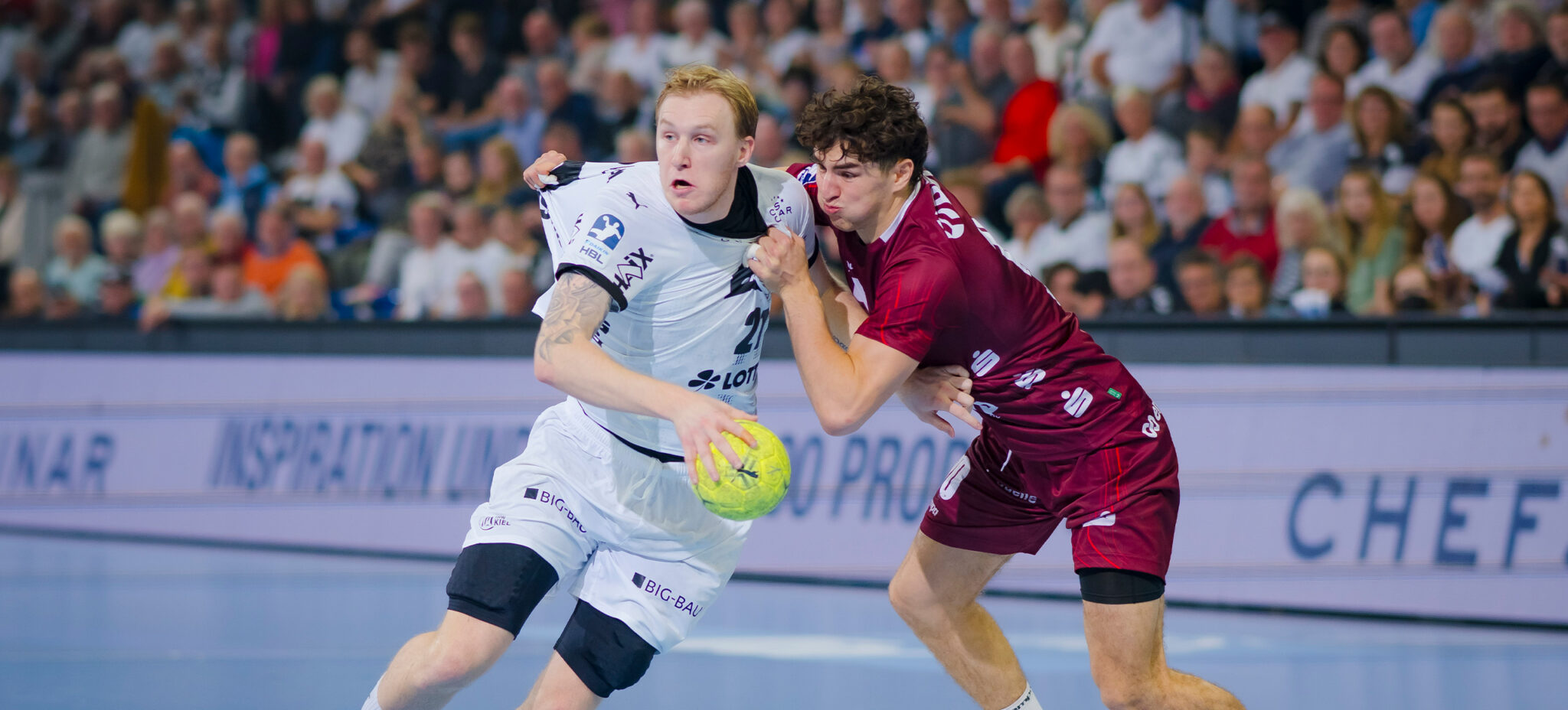 Beach-Clean-up: 1,1 Tonnen Müll vom Strand gesammelt und aus dem Wasser ...