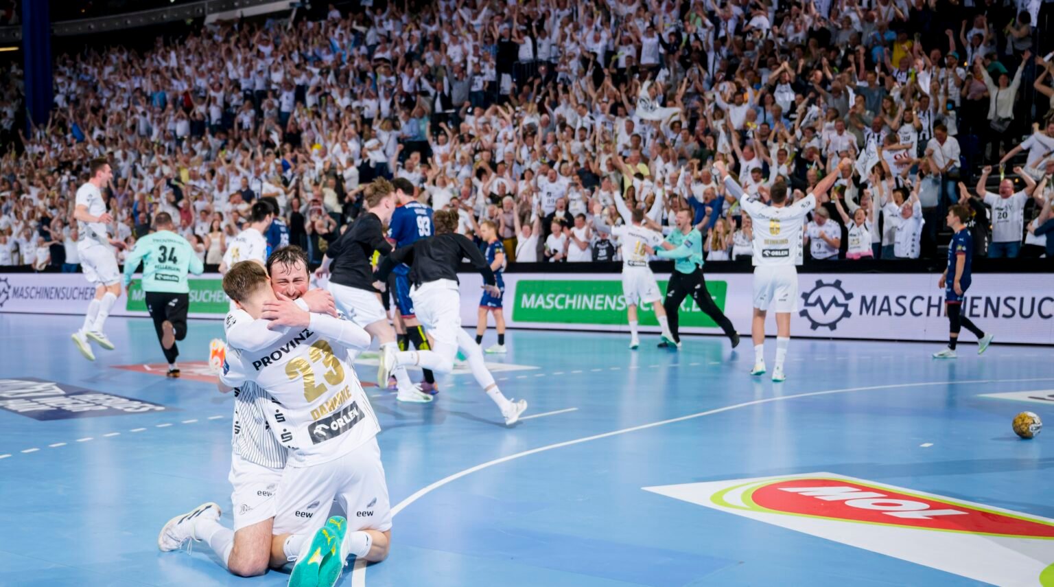 Heute startet die deutsche Mannschaft die Vorbereitung auf die Handball ...