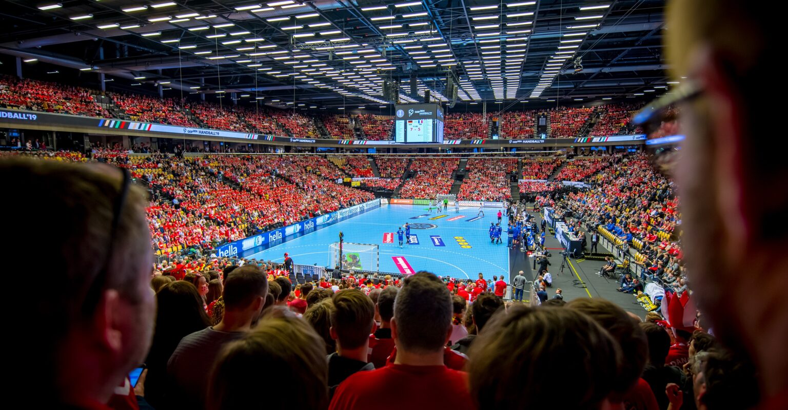 Heute startet die deutsche Mannschaft die Vorbereitung auf die Handball ...