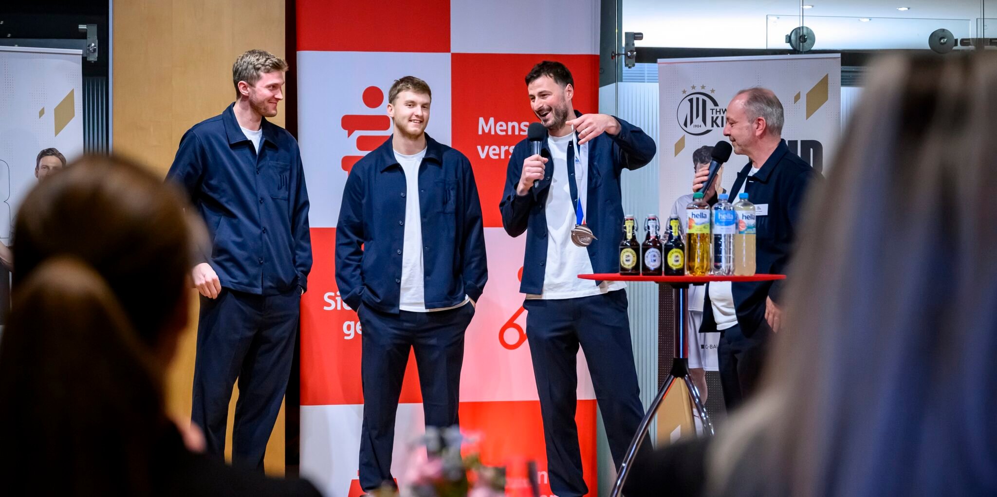 Kiel wird Weltmeister: Magnus Landin und Emil Madsen ziehen mit ...